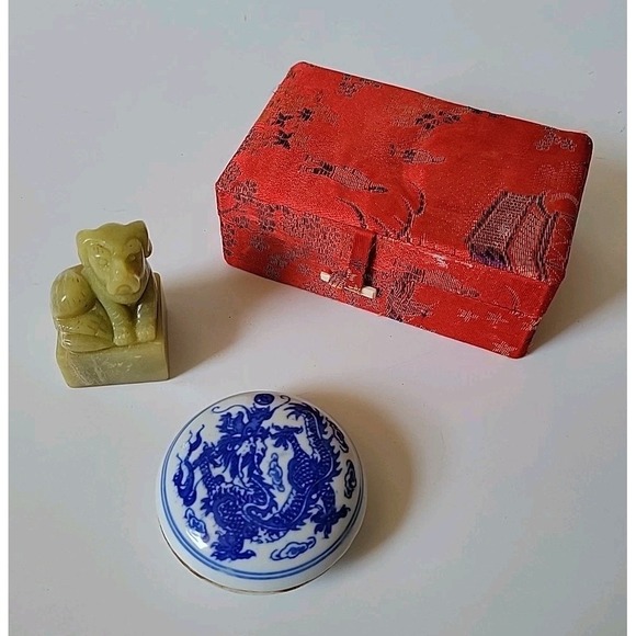 Design | Vintage Chinese Chop Seal Set In Brocade Box Soapstone Foo Dog ...